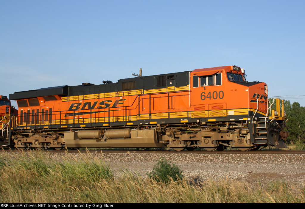 BNSF 6400